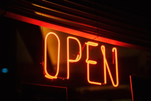 The Power of Illuminated Signs: Benefits and Options - Signmakers